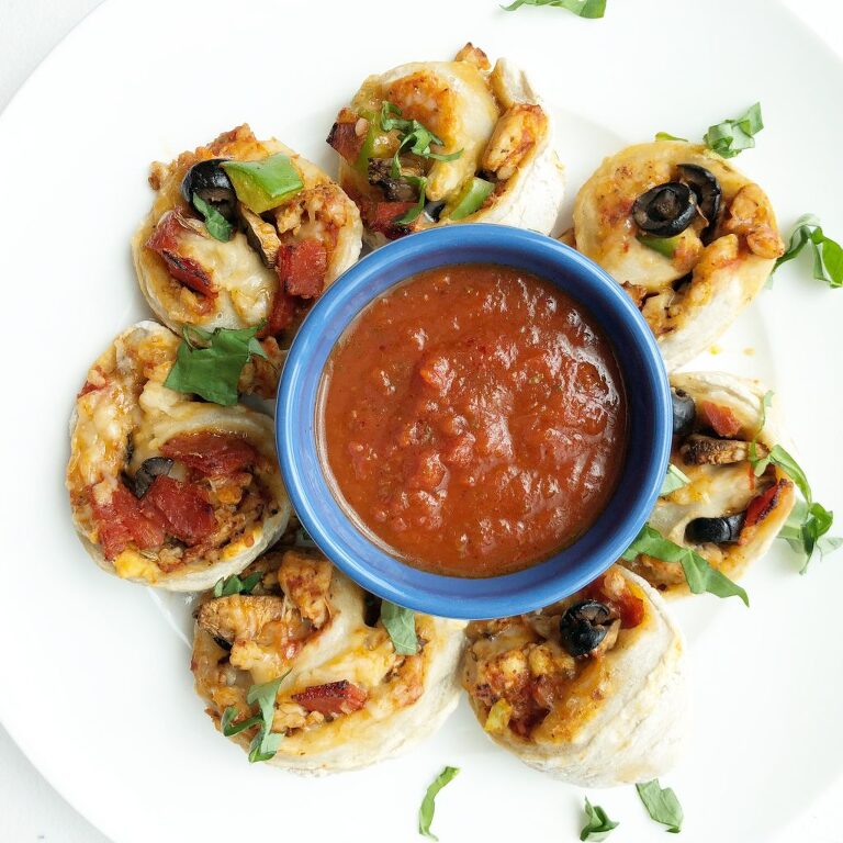 Quick and Easy Pizza Wheels - for kids- More Momma!